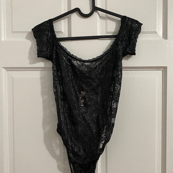 Victoria's Secret | Tops | Vs Metallic Shimmer Floral Lace Bodysuit ...